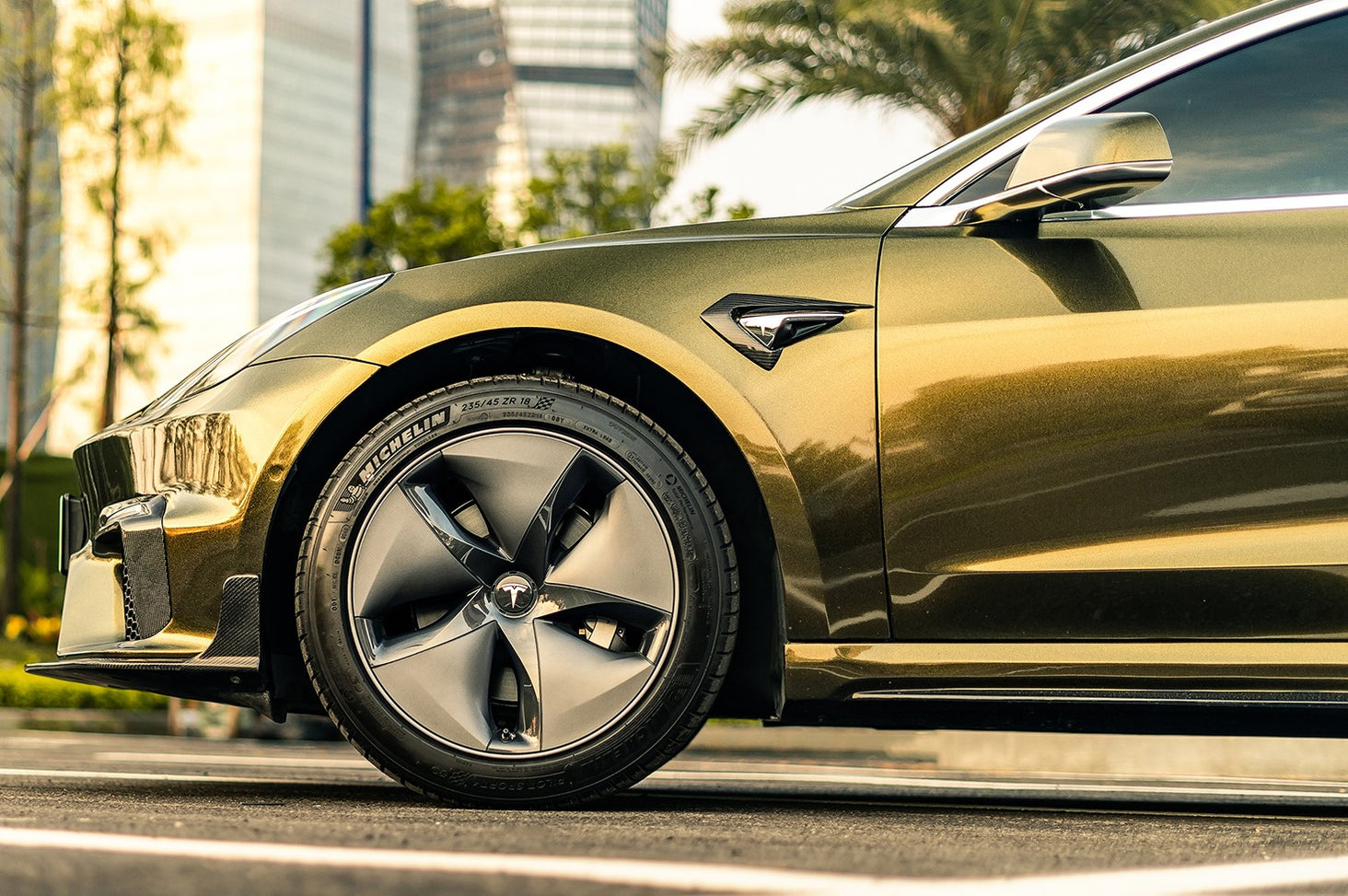 Platinum Gloss Metallic: Gold Eclipse X-M101 — CWS USA